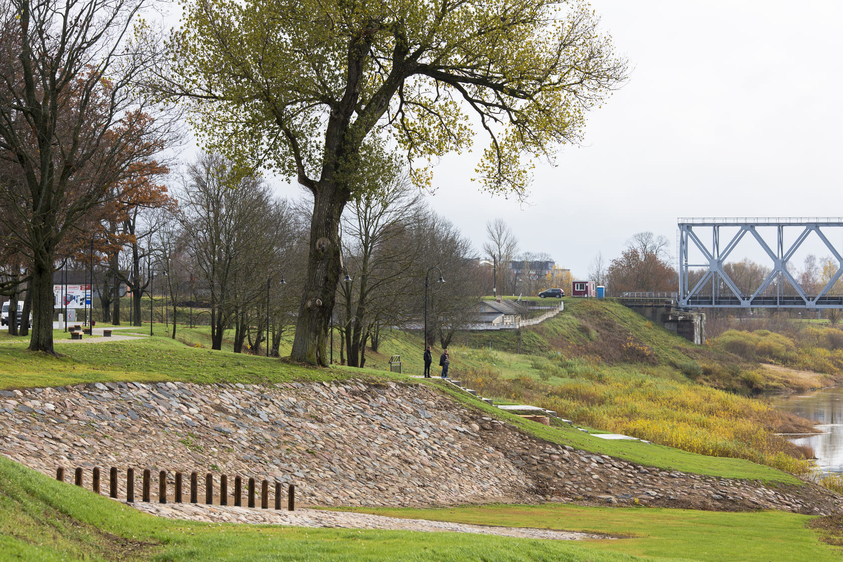 PROMENADE ALONG THE DAUGAVA - REM PRO